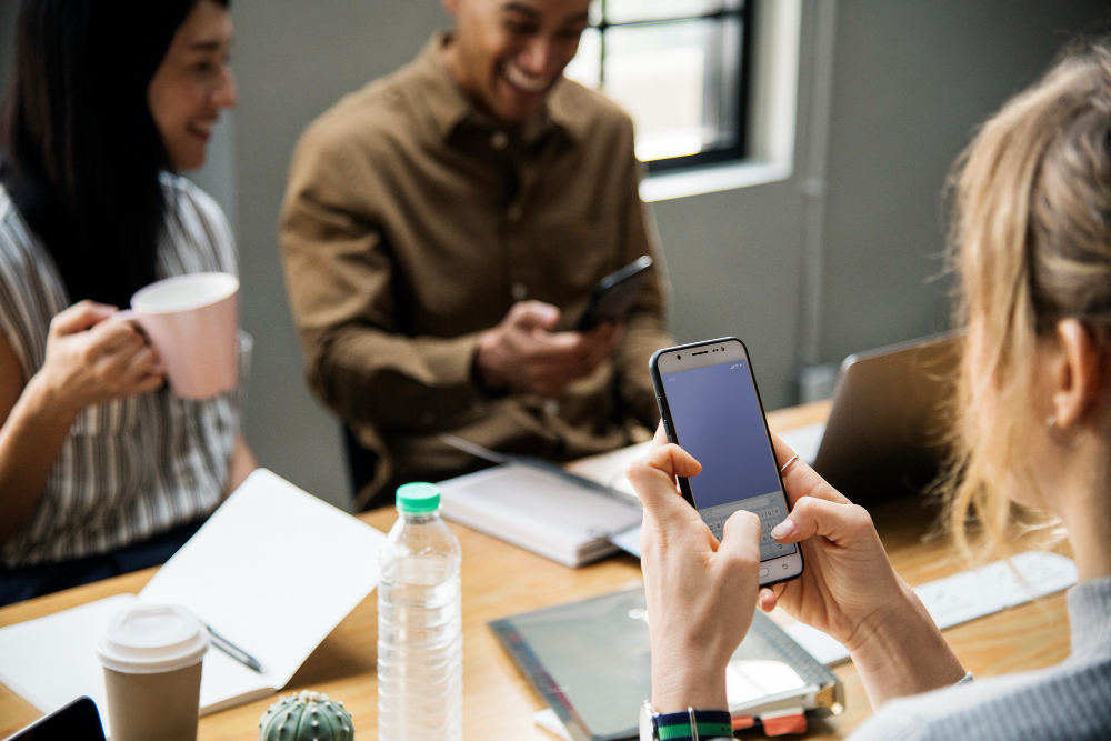 Mobile Learning Trends in 2025 Reshape Corporate Training